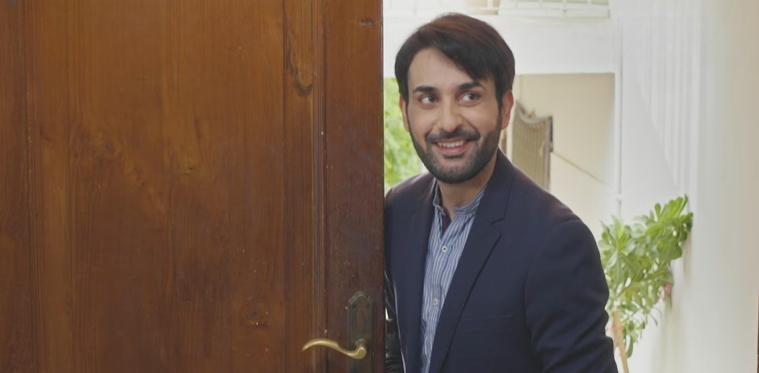 Alizeh Shah & Affan Waheed's Ishq Beparwah Teaser Out Now | Reviewit.pk