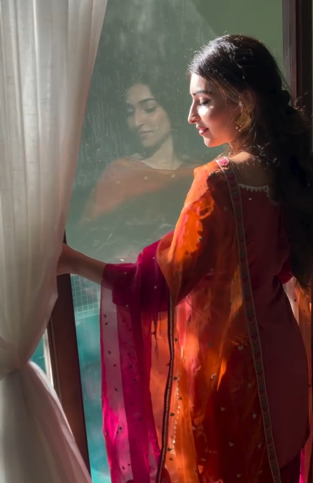 Kabhi Main Kabhi Tum Fame Areej Chaudhary Beautiful Pictures | Reviewit.pk