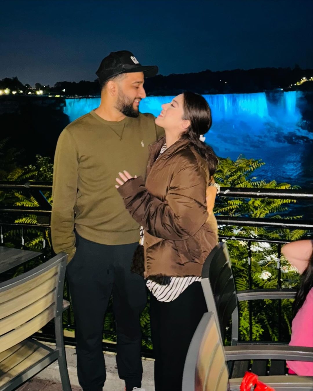 Arisha Razi's Gorgeous New Pictures From New York | Reviewit.pk