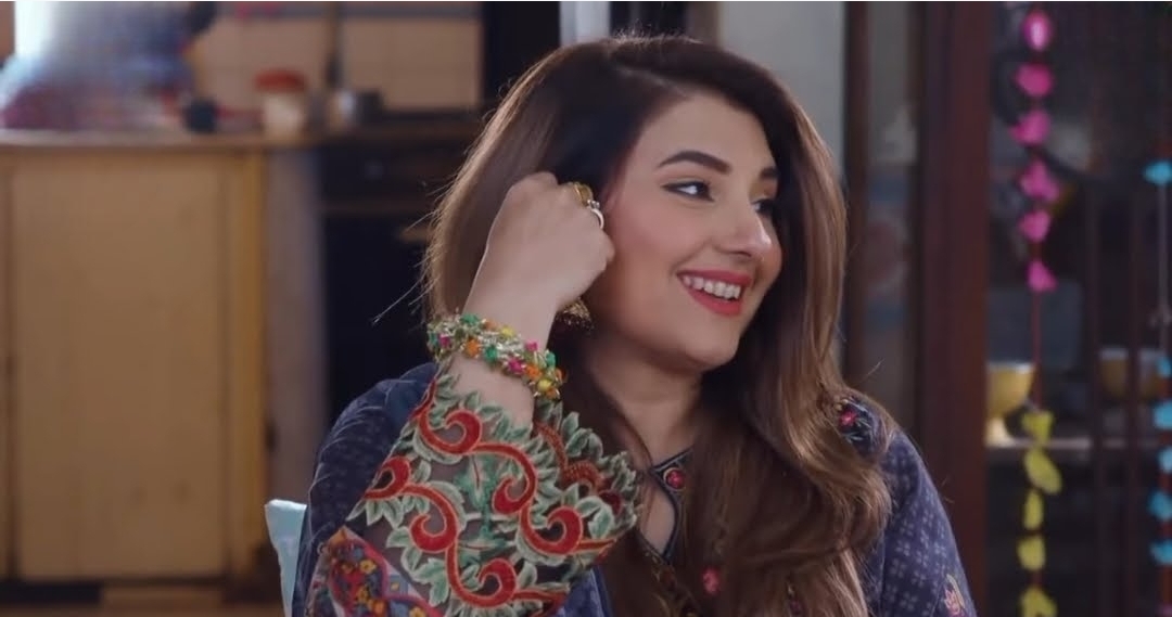 Javeria Saud Says No to Free Interviews | Reviewit.pk