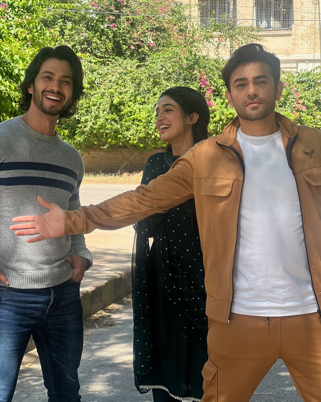 Drama Serial Kaffara BTS Pictures | Reviewit.pk