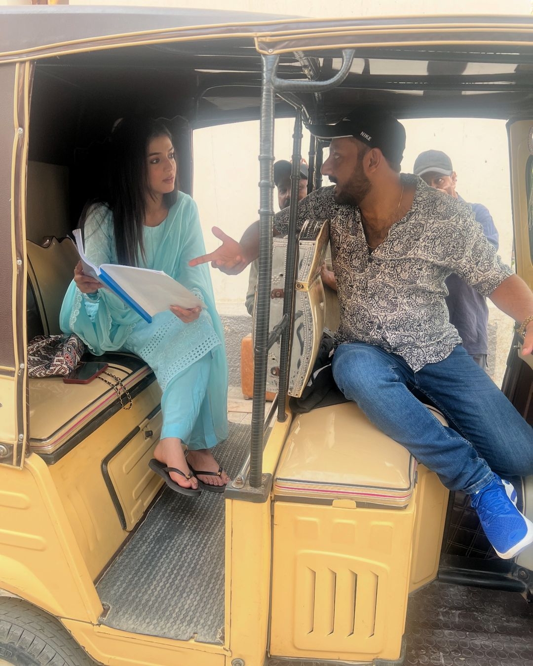 Drama Serial Kaffara BTS Pictures | Reviewit.pk