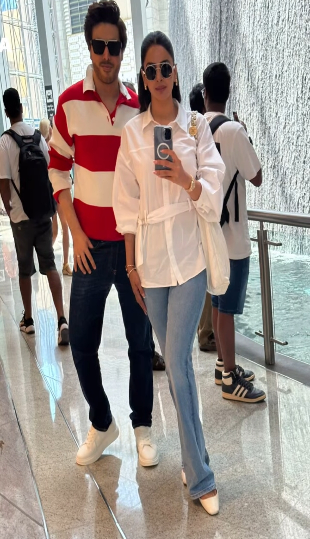 Saba Qamar & Ahsan Khan Beautiful Pictures from Dubai Trip | Reviewit.pk