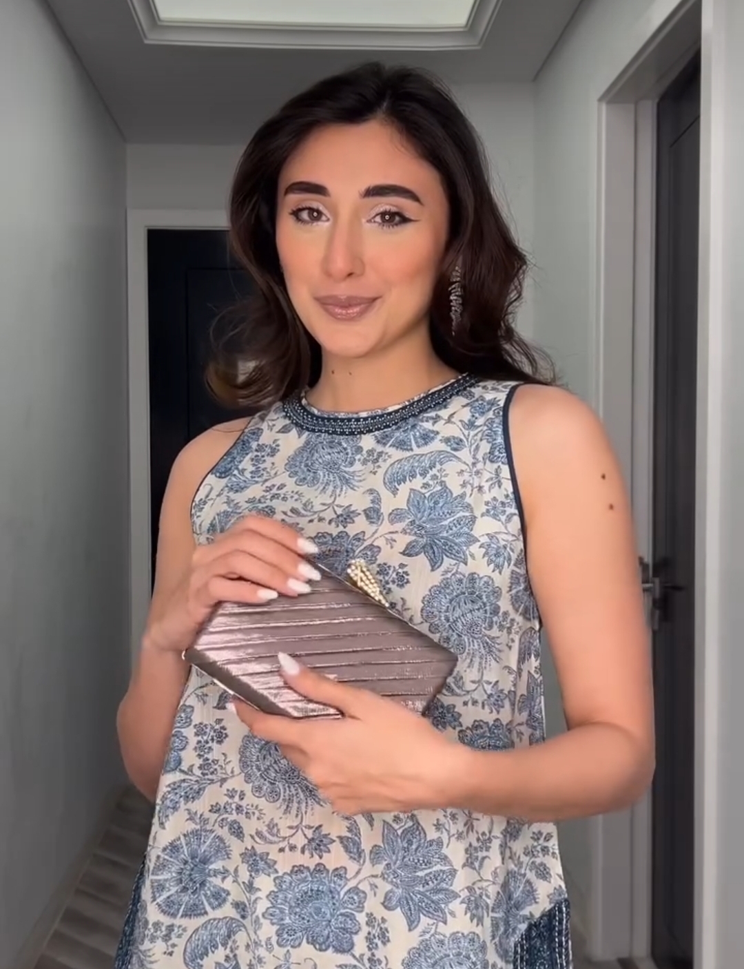 Tamasha Contestant Wajeeha Khan Shares Uncanny Resemblance With Aisha ...