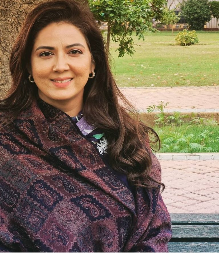 Fans' Interesting Take on Savera Nadeem's Characters | Reviewit.pk