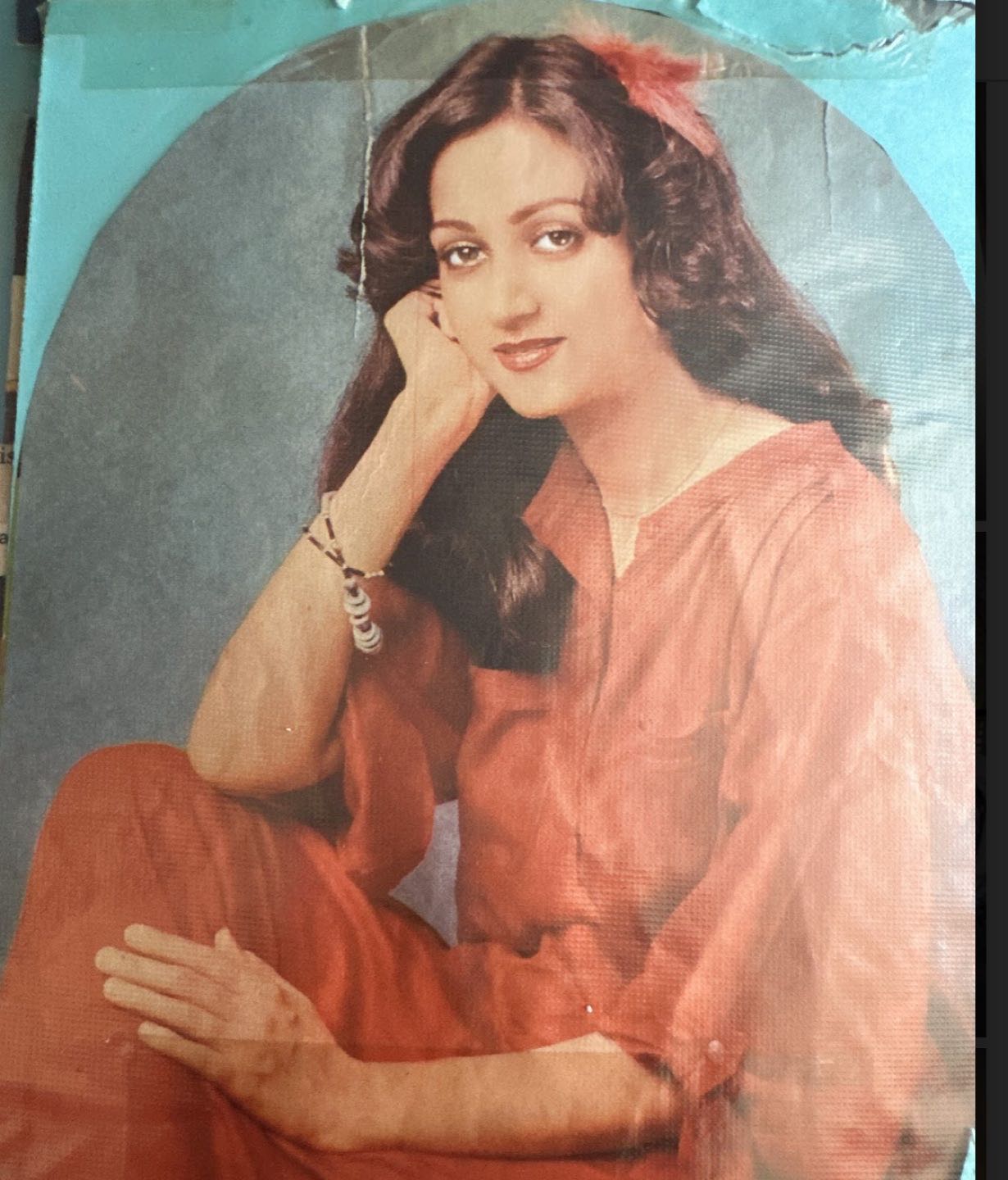 Bushra Ansari's Makeup Skills Blew Over Foreign MUA | Reviewit.pk