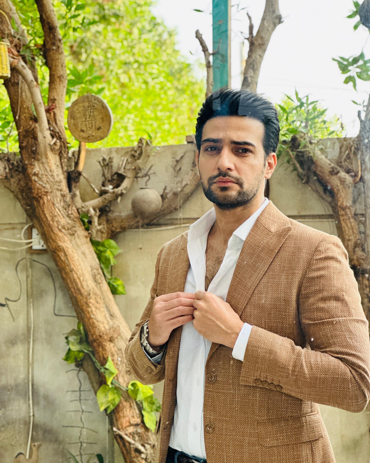 Woh Ziddi Si - Cast, Schedule & Timings | Reviewit.pk