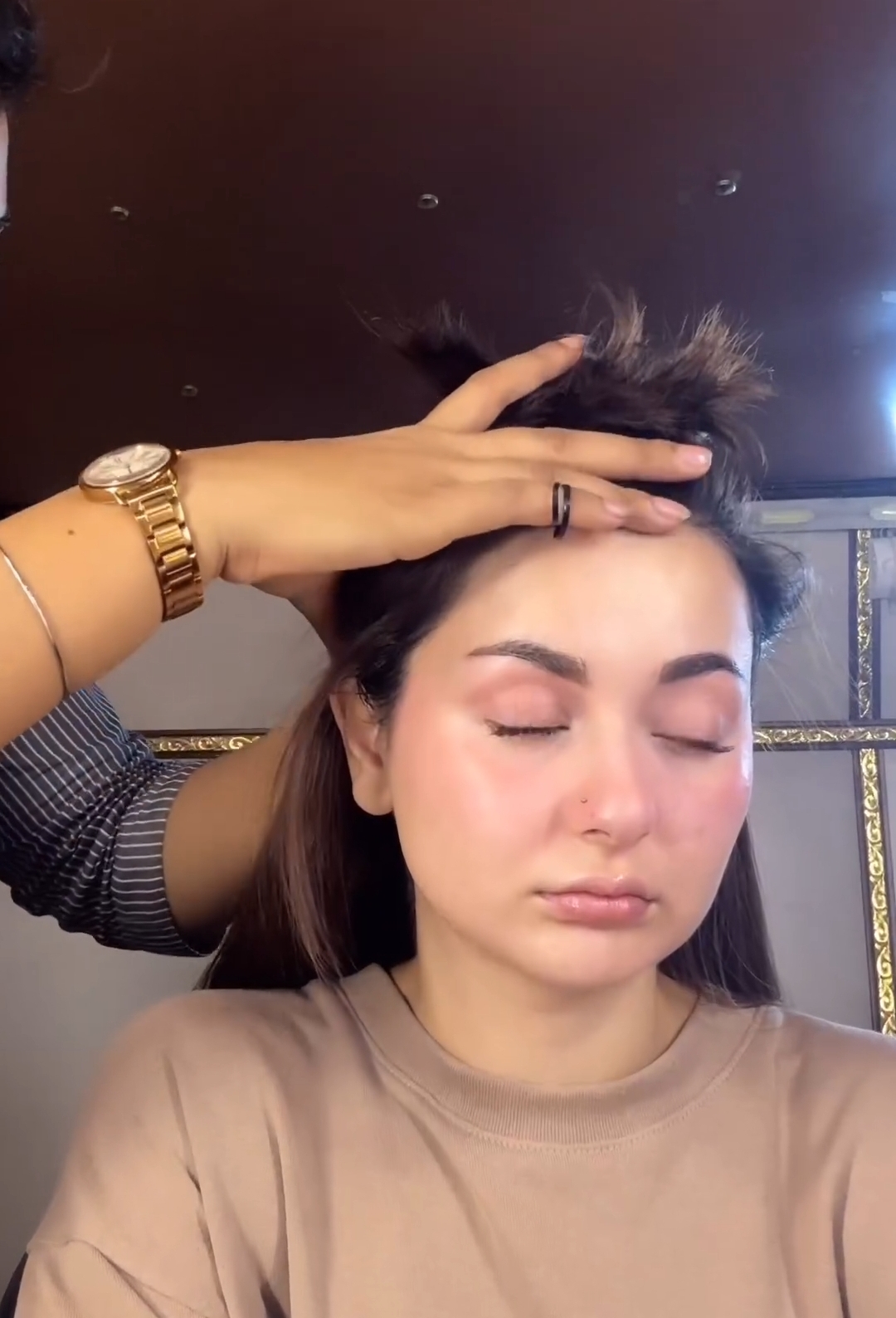 Hania Aamir Shares Video of Sharjeena's Make Over for Kabhi Main Kabhi ...