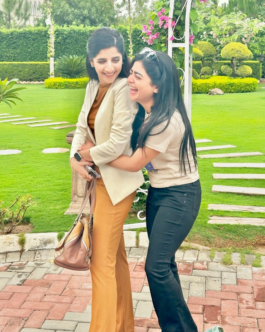 Drama Serial Jafaa New BTS Pictures | Reviewit.pk