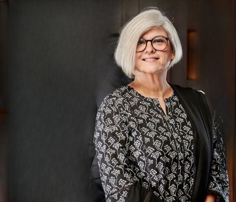 Marina Khan Faces Backlash For Undue Criticism of Kabhi Main Kabhi Tum | Reviewit.pk