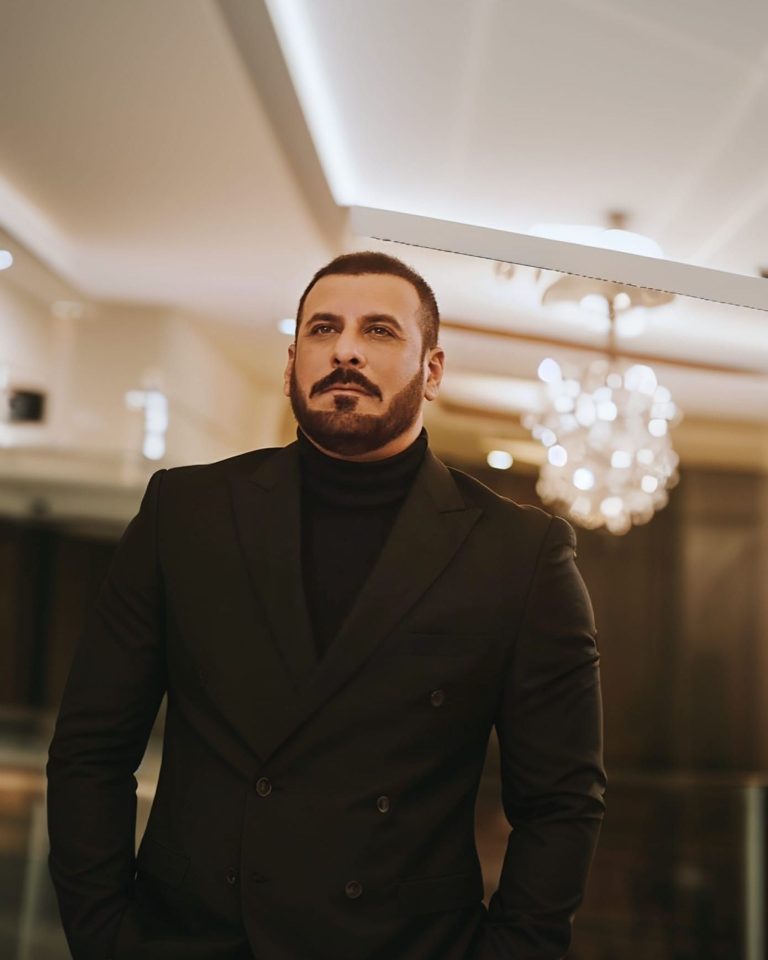 Shamoon Abbasi Highly Impressed With Sajal Aly's Splendid Acting Skills ...