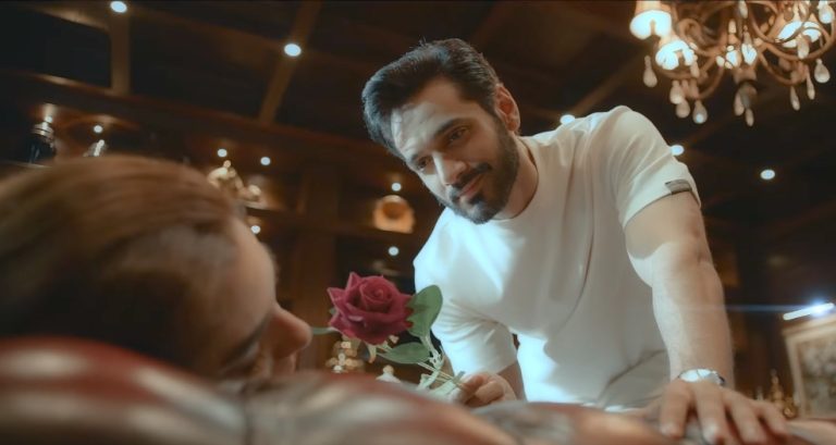 Sunn Mere Dil Cast, Schedule and Timings | Reviewit.pk