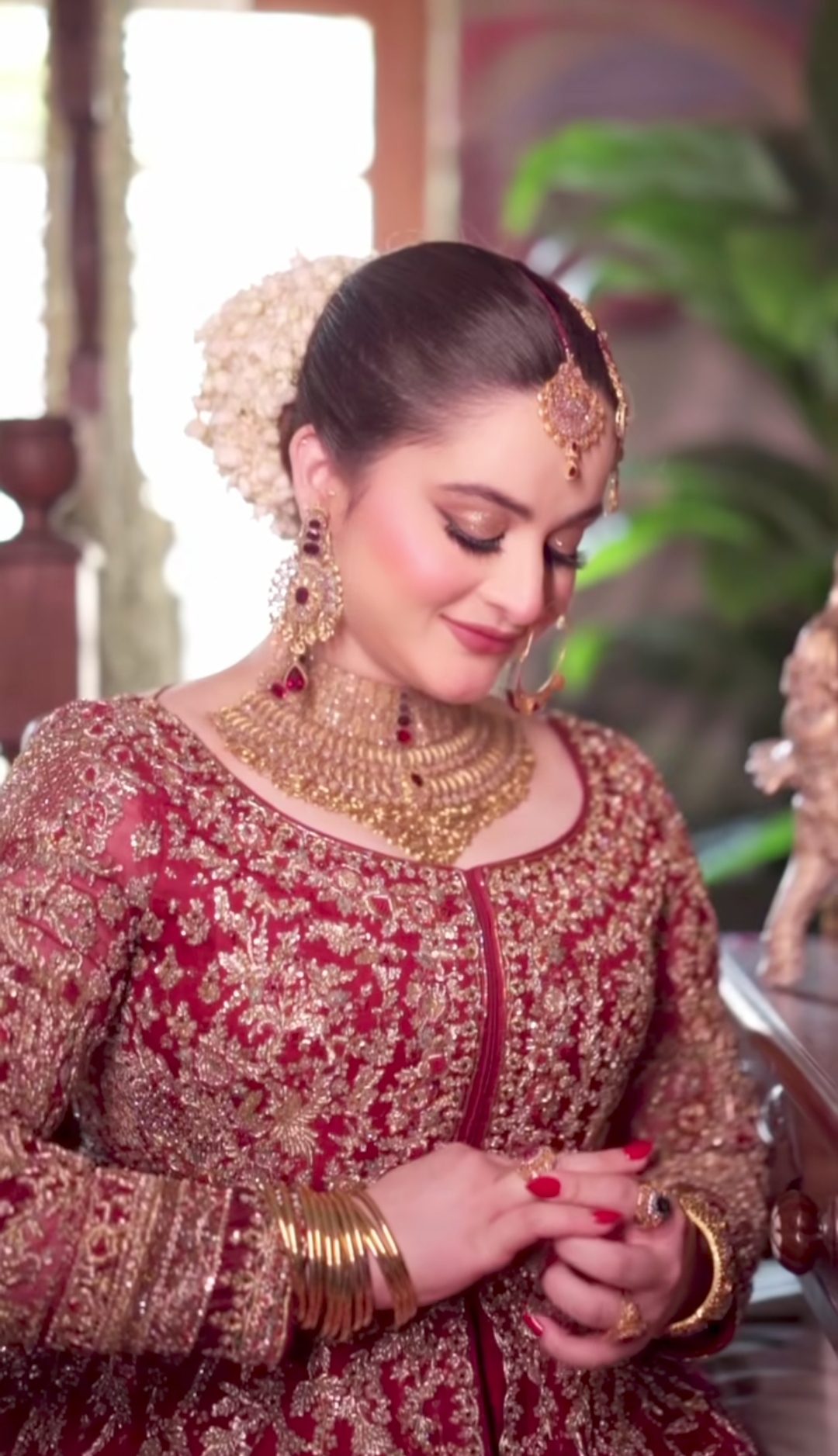 Aiman Khan's Latest Bridal Video shoot | Reviewit.pk