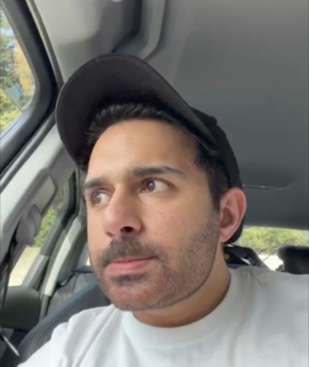 Hamza Firdous Jamal Tells His Mother's Side of the Story | Reviewit.pk