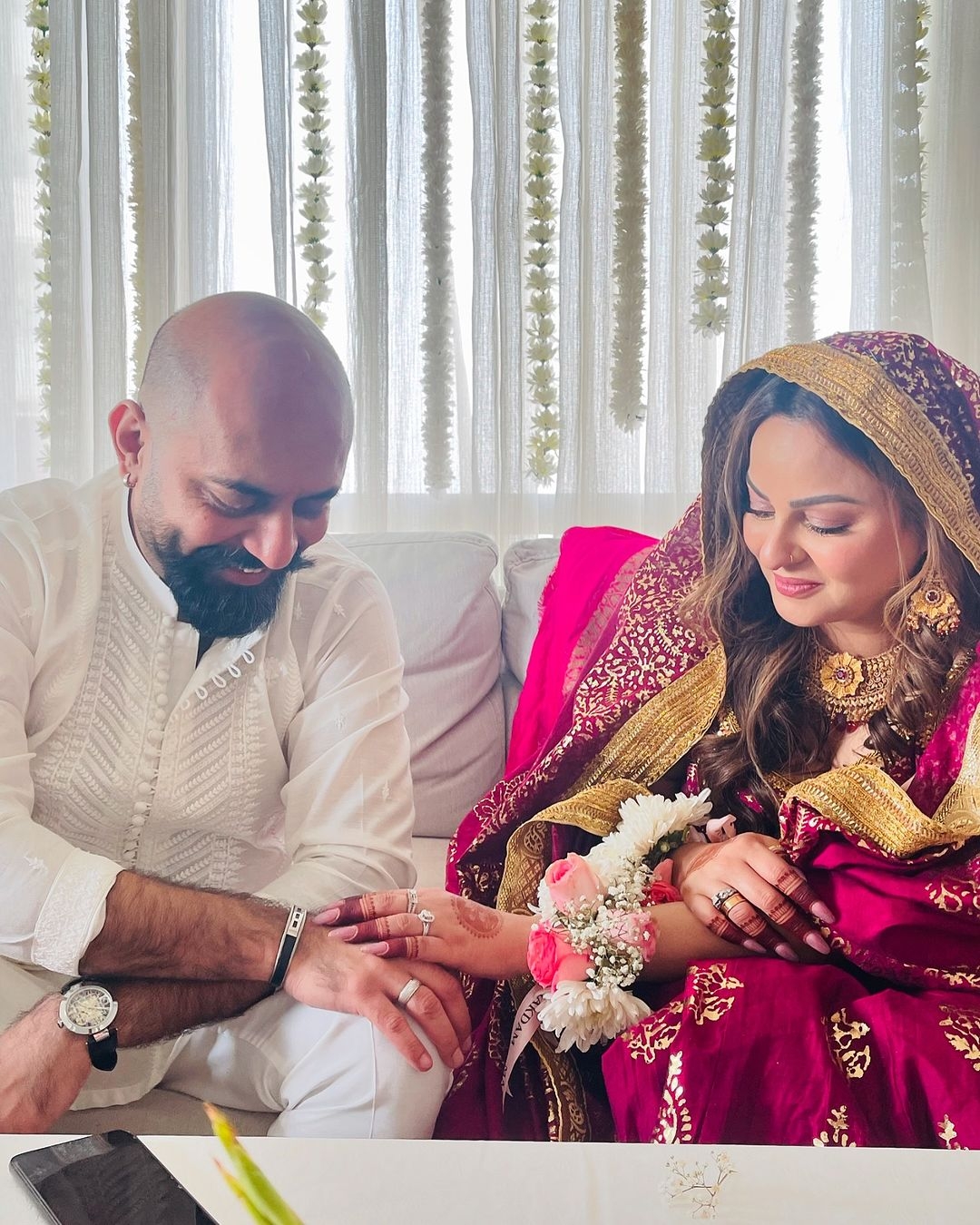 Juvaria Abbasi Photoshoot with Husband from a Wedding | Reviewit.pk