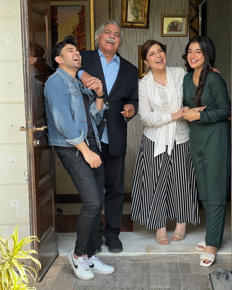 Drama Serial Kaffara BTS Pictures | Reviewit.pk