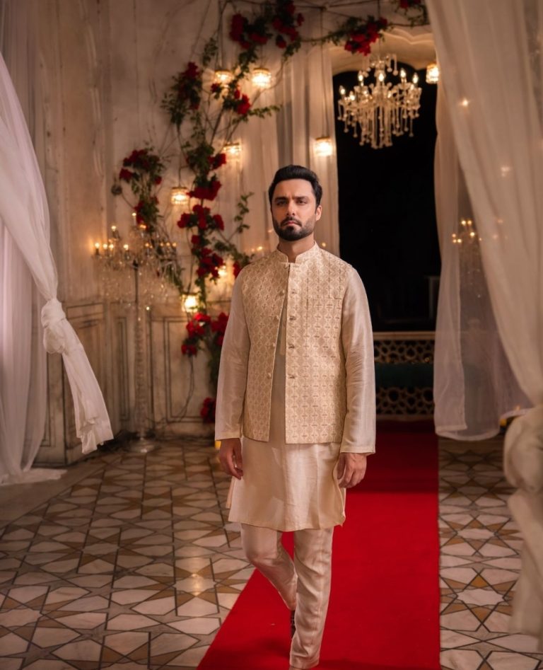 Nadaan Cast, Schedule and Timings | Reviewit.pk