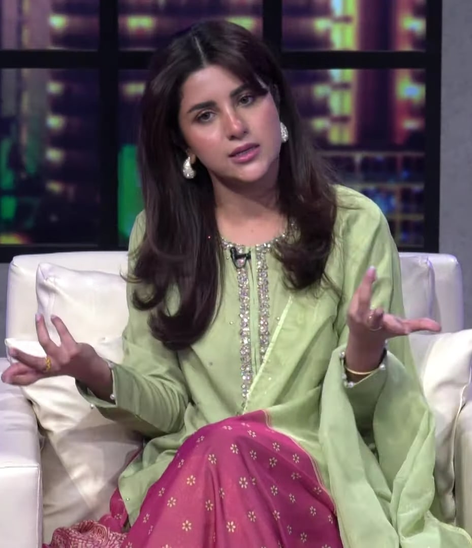 Sohai Ali Abro Calls Out Fake Activism | Reviewit.pk