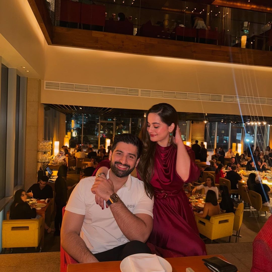 Aiman Khan and Muneeb Butt Pictures from Dubai | Reviewit.pk