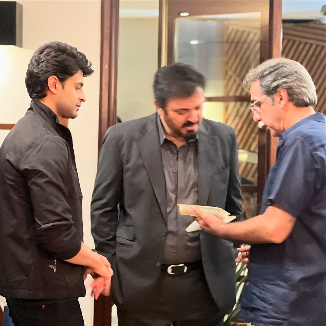 Saad Qureshi Shares Bismil BTS Pictures | Reviewit.pk