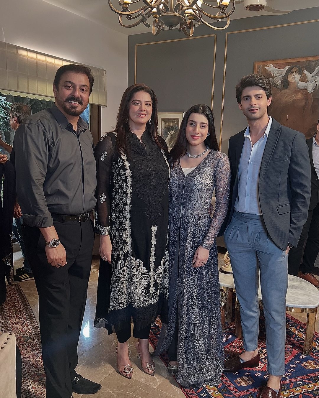 Saad Qureshi Shares Bismil BTS Pictures | Reviewit.pk