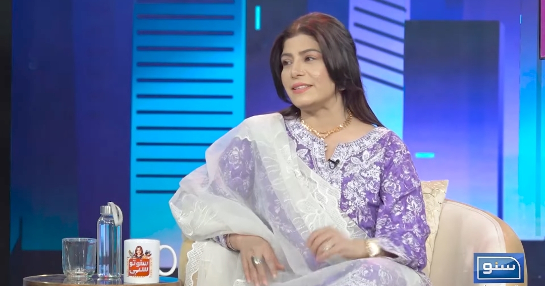 Shabnam Majeed's Remarks on Chahat Fateh Ali's Success | Reviewit.pk