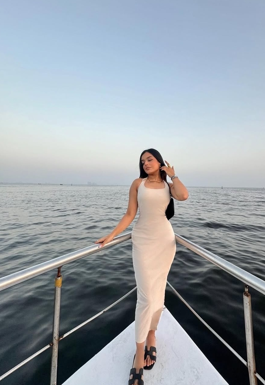 Is Parvez Musharraf Zainab Raza’s Grandfather | Reviewit.pk