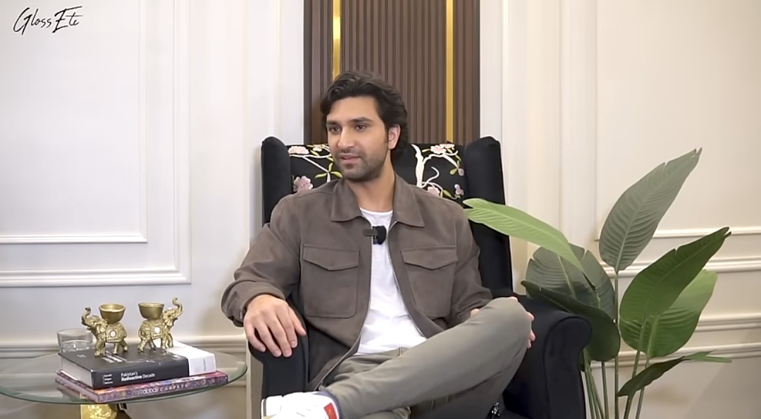 Ahad Raza Mir On Bold Scene in Resident Evil | Reviewit.pk