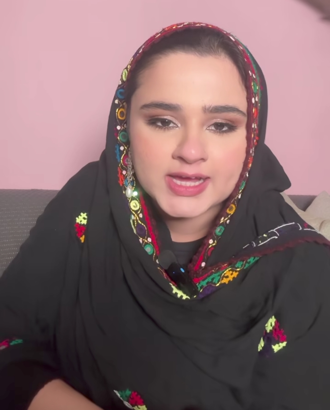 Faiza Saleem's Hilarious Suggestions To KMKT Makers | Reviewit.pk