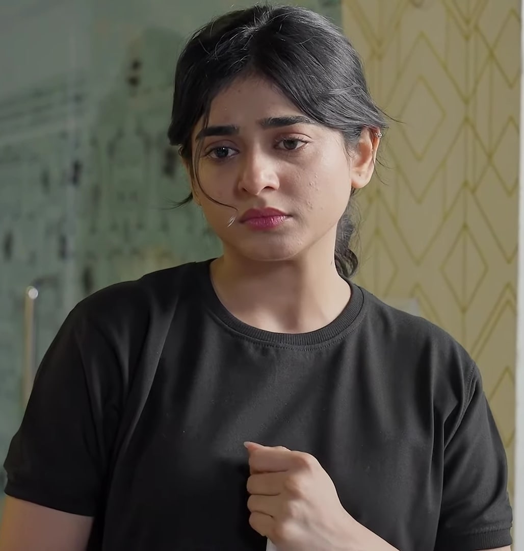 Jafaa Episode 28 - Andaleeb Gets Severe Criticism | Reviewit.pk