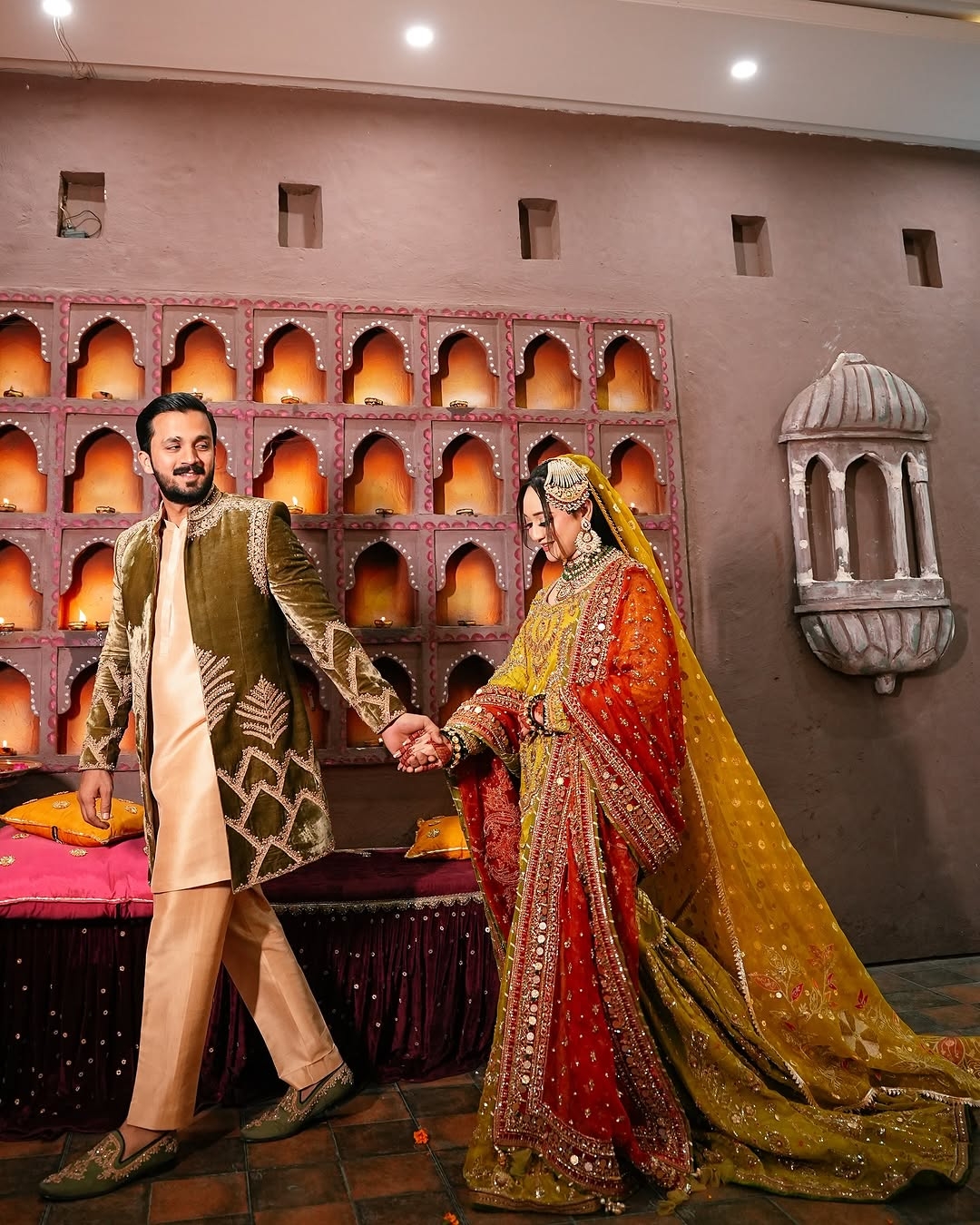 Pictures from Rajab Butt Mehndi Event | Reviewit.pk