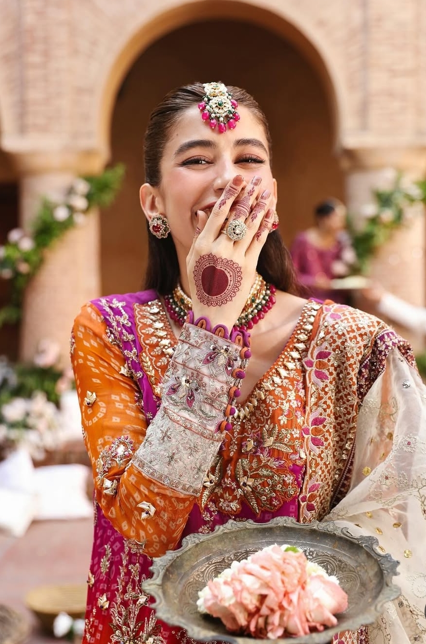 Syra Yousuf Talks About Marrying Again | Reviewit.pk
