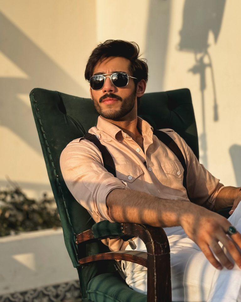 Ali Raza Reveals His Mother's Role In His Career | Reviewit.pk