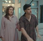 Aye Ishq e Junoon Episode 8 - Rahim Gets Fans Sympathies | Reviewit.pk