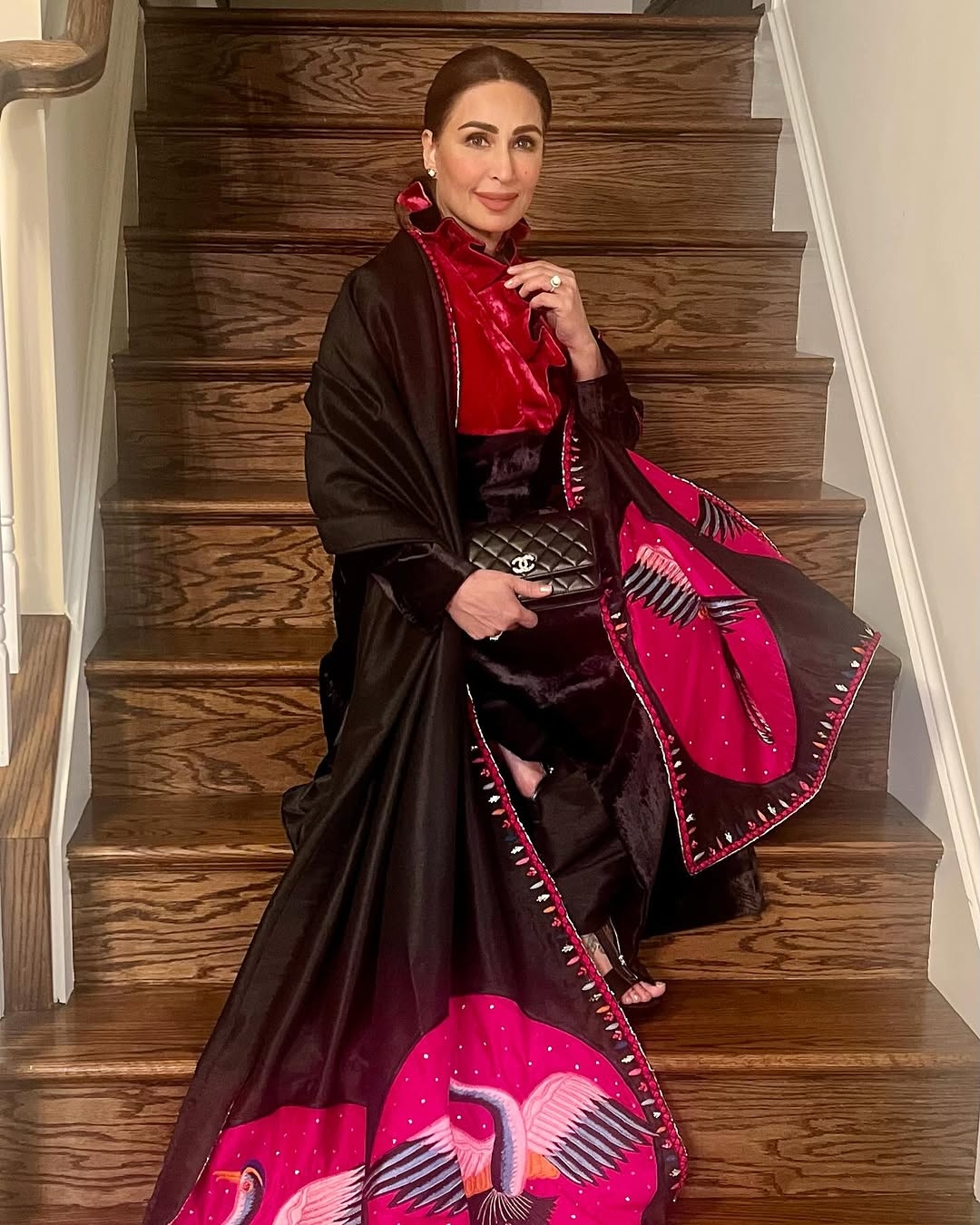 Reema Khan Attends Wedding with Husband in USA | Reviewit.pk