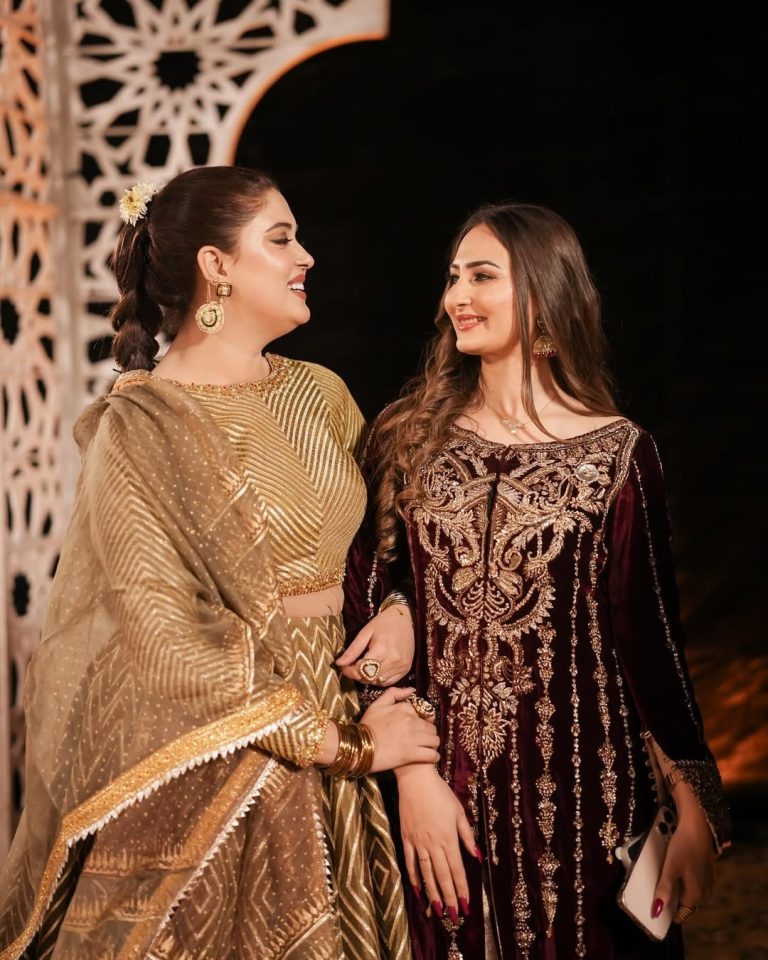 Social Media Celebrities' Pictures from Rajab Butt Mehndi | Reviewit.pk