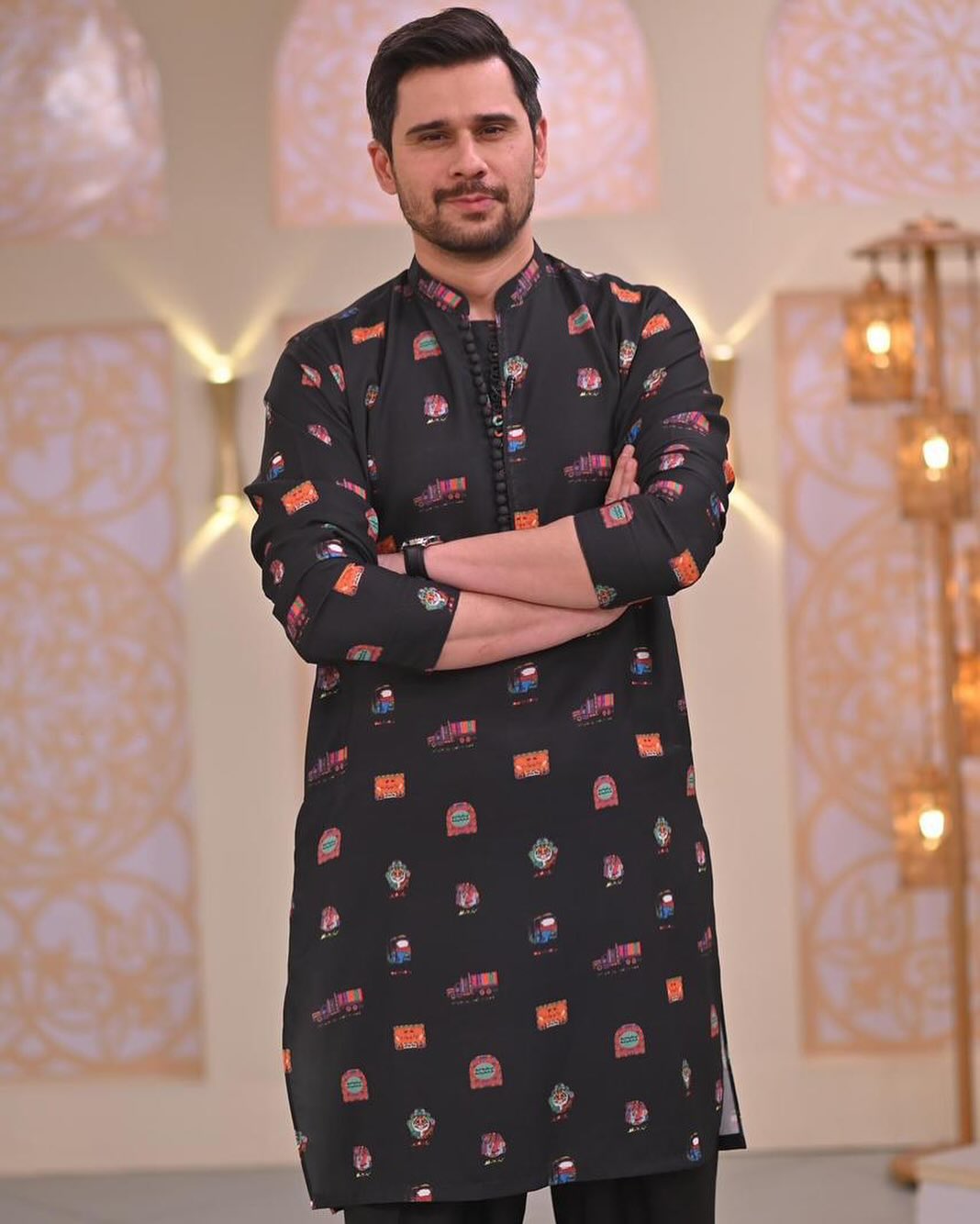 Why Tabish Hashmi Did Not Invite Fawad Khan On His Show | Reviewit.pk