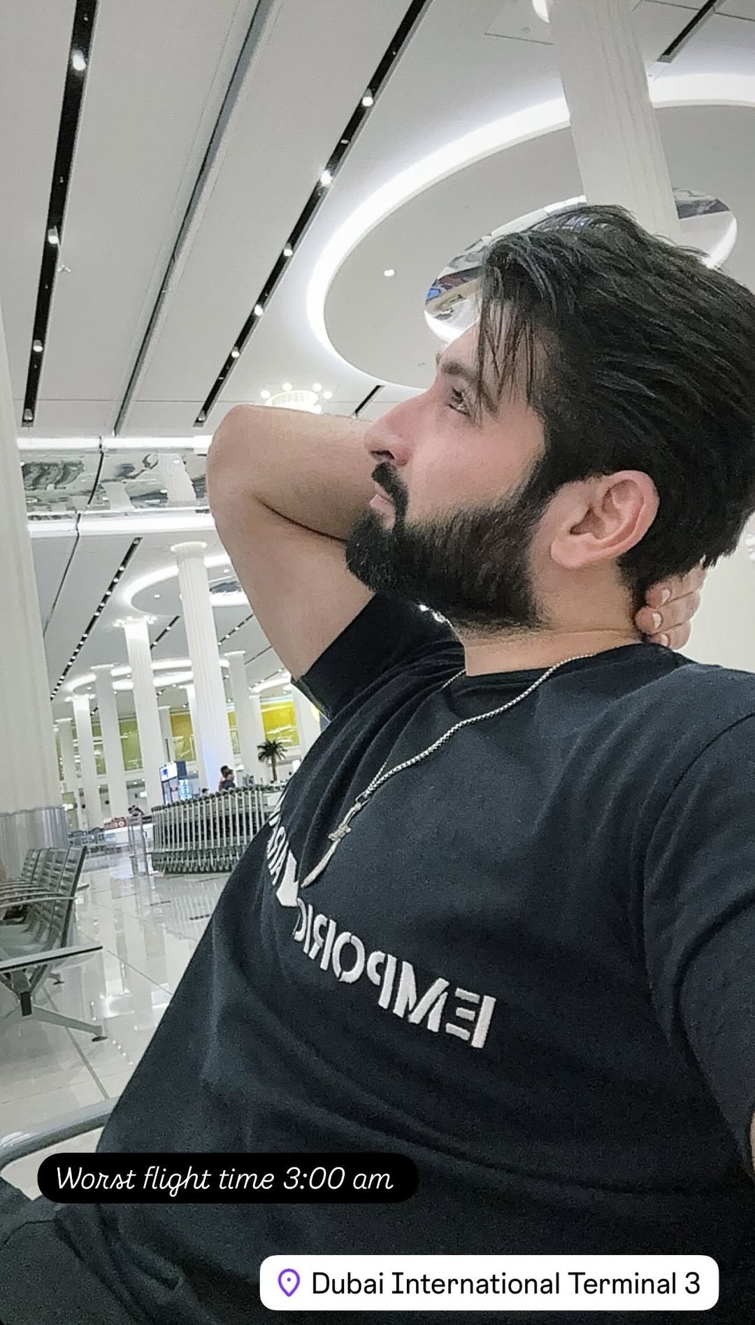 Aiman Khan & Muneeb Butt Share New Adorable Photos from Dubai | Reviewit.pk