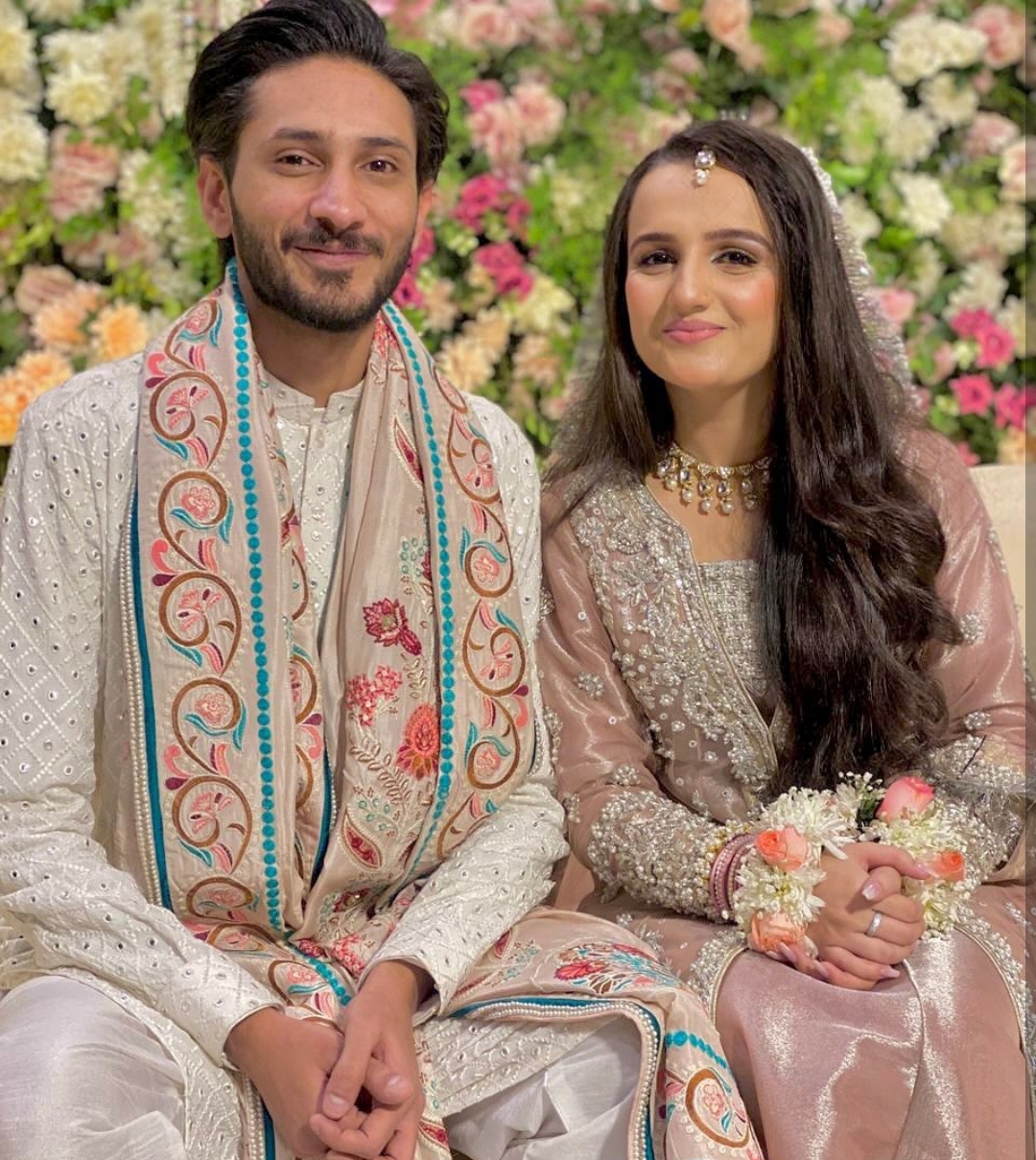 Asma Abbas Talks About Bond with Her Daughter in Law | Reviewit.pk