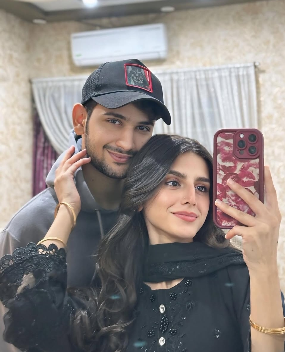 Maaz Safder & Saba Maaz Adorable Family Clicks from Swat | Reviewit.pk