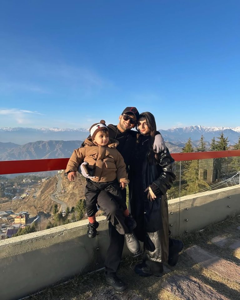 Maaz Safder & Saba Maaz Adorable Family Clicks from Swat | Reviewit.pk