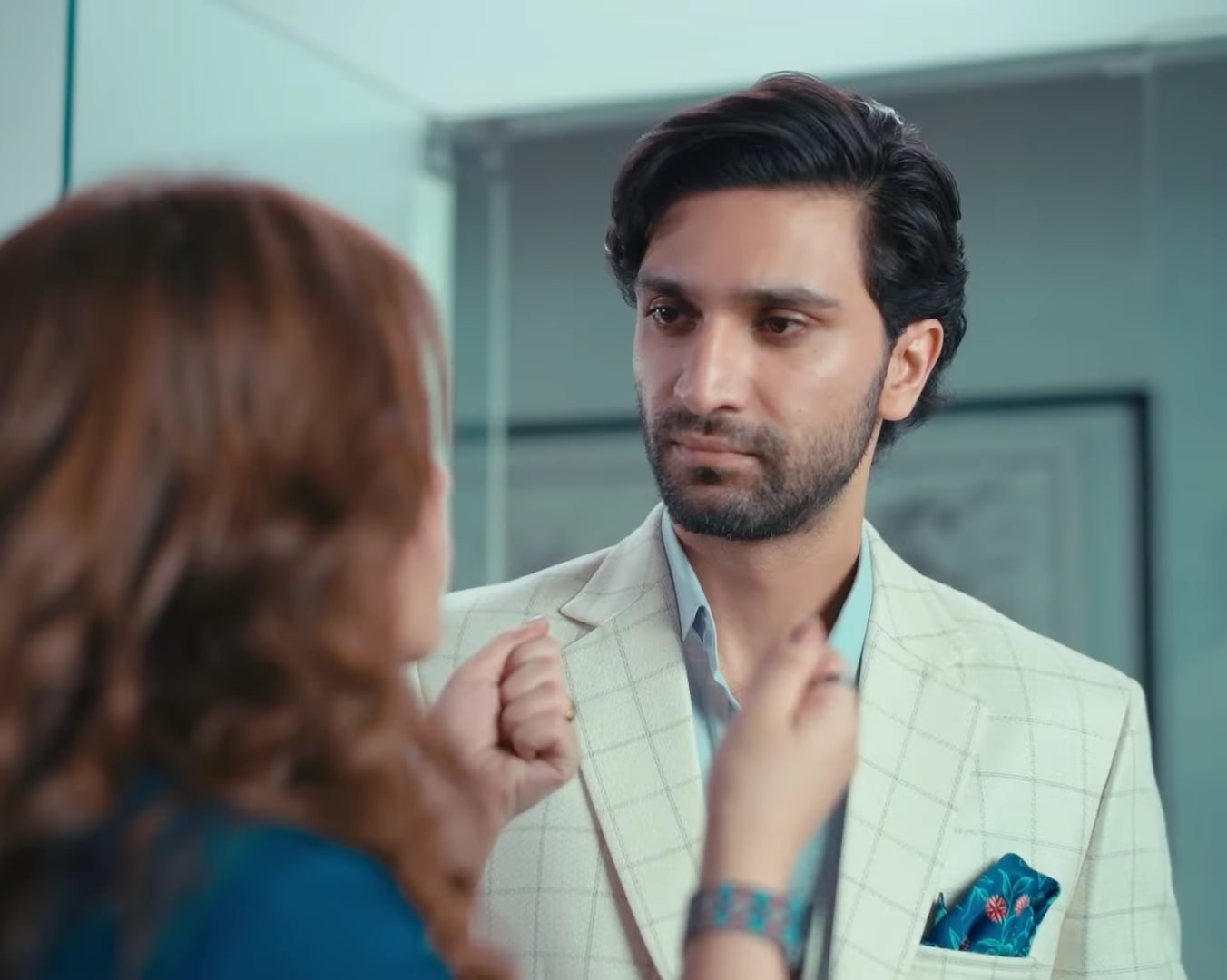 Meem Se Mohabbat Episode 10 - Latest Development Pleases Fans | Reviewit.pk