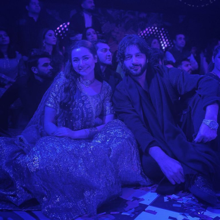 Celebrities Dance At Yashma Gill's Sister's Sangeet | Reviewit.pk