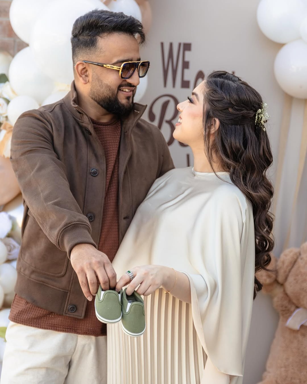 Actress Arisha Razi Baby Shower Pictures | Reviewit.pk