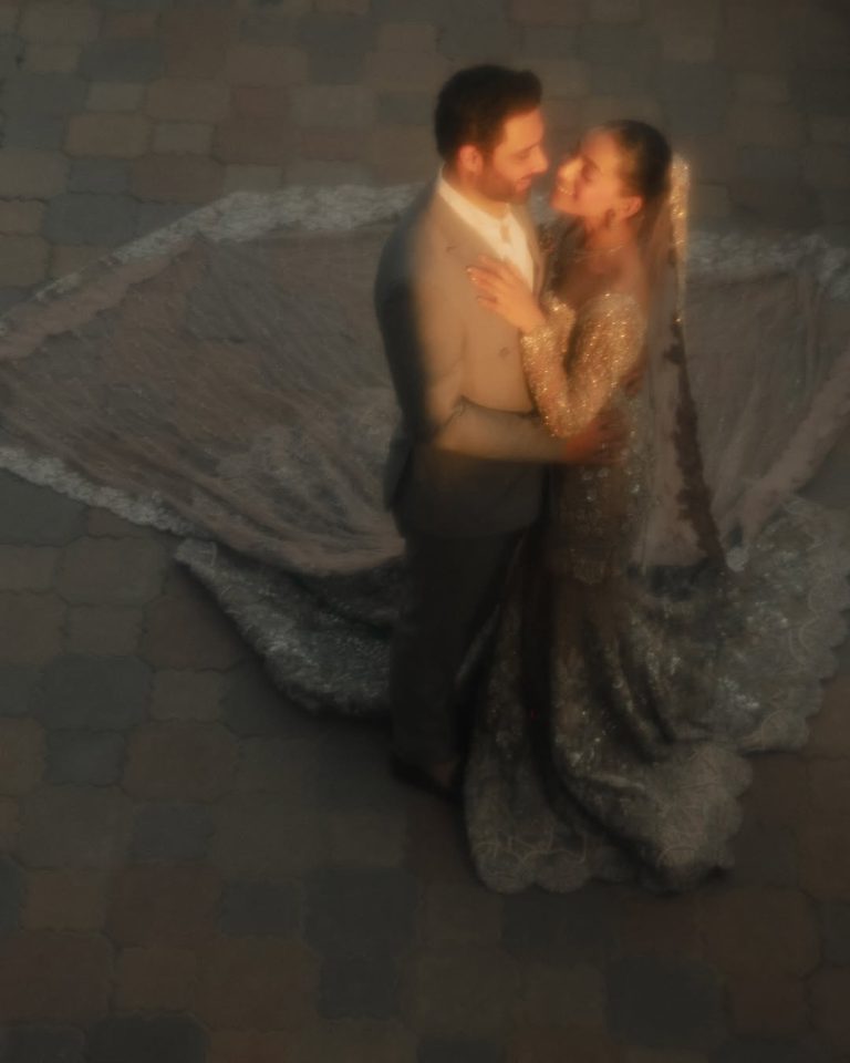 Ahmed Ali Akbar & Maham Batool HD Wedding Pictures | Reviewit.pk