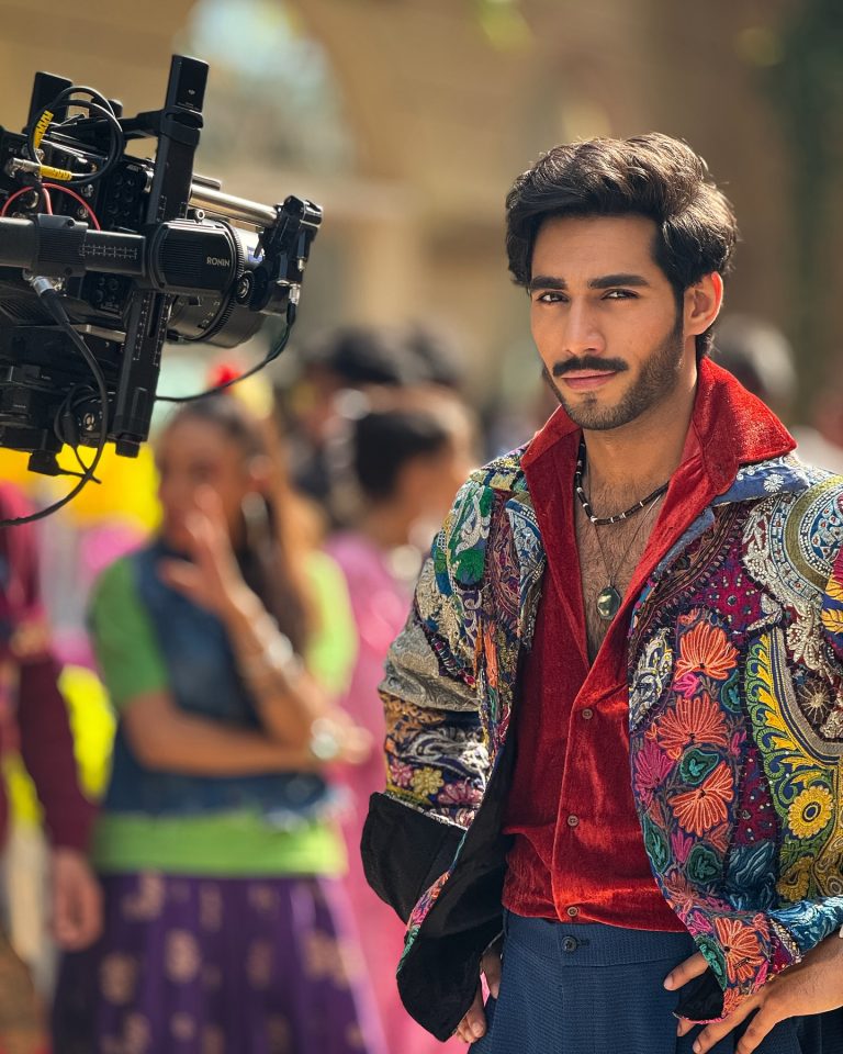 Ali Raza Reveals Astonishing Experience With Shahid Afridi | Reviewit.pk