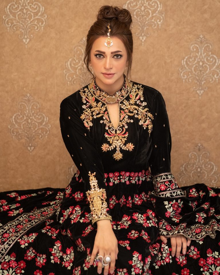 Man Mast Malang - Cast Schedule & Timings | Reviewit.pk