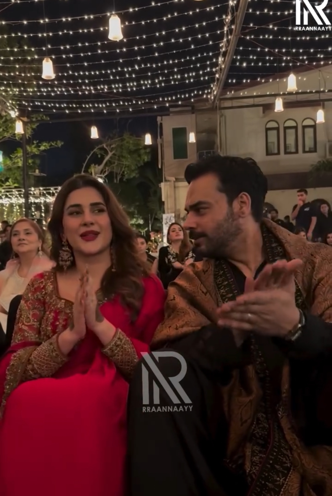 Kubra Khan and Gohar Rasheed Video from Qawali Night | Reviewit.pk