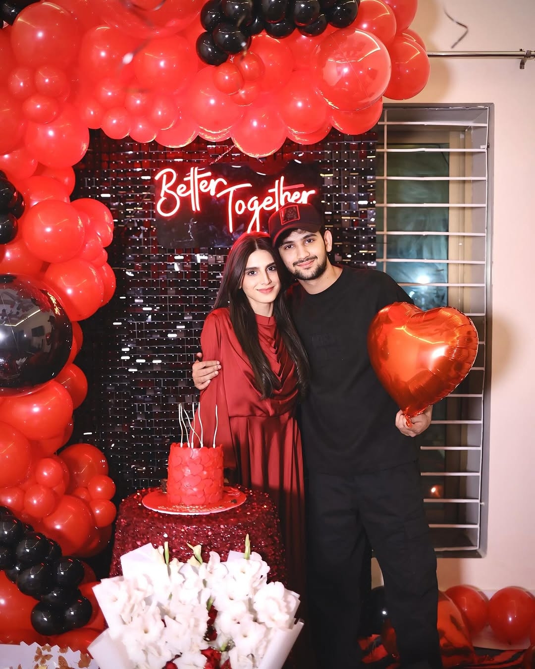 YouTuber Maaz Safder Anniversary Pictures | Reviewit.pk