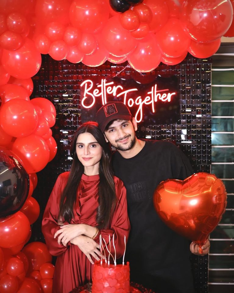 YouTuber Maaz Safder Anniversary Pictures | Reviewit.pk